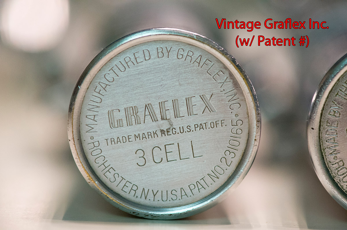 First try at a vintage based logo : Logo_Critique